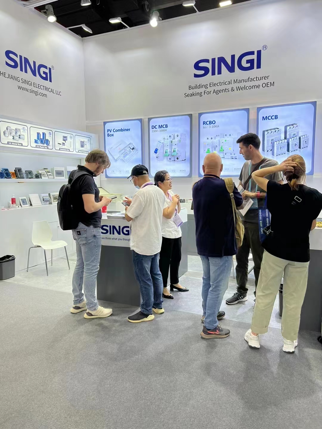 Singi Exhibiting at Canton Fair